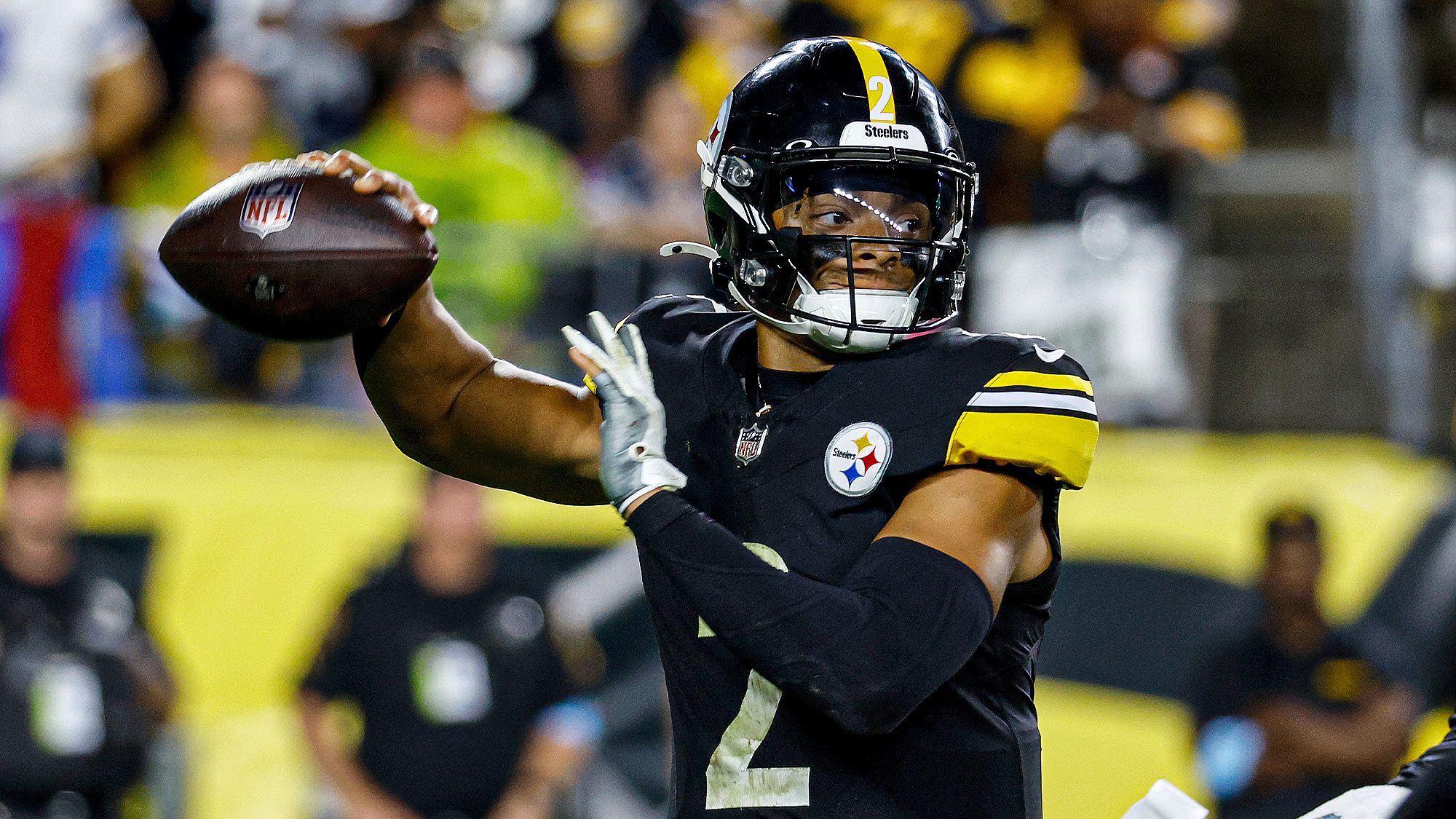 Should the NY Jets view Justin Fields as starting QB material?