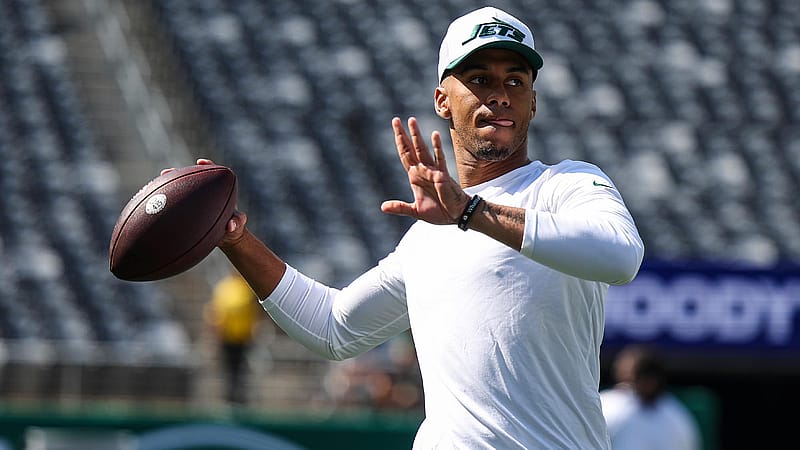 New York Jets provide uneasy answer on QB Jordan Travis' future