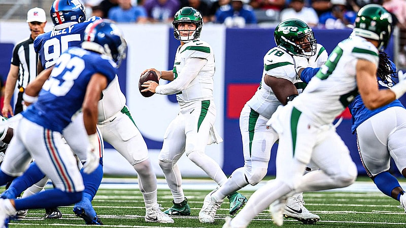 Highlights: Aaron Rodgers, Jets fly past Giants in Snoopy Bowl