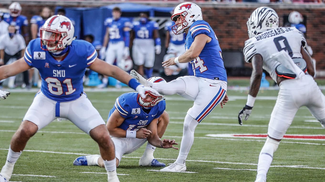 New York Jets K Chris Naggar impresses with 71-yard FG, trick shots