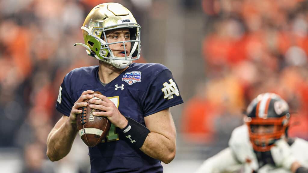 New York Jets invite Long Island native QB to minicamp