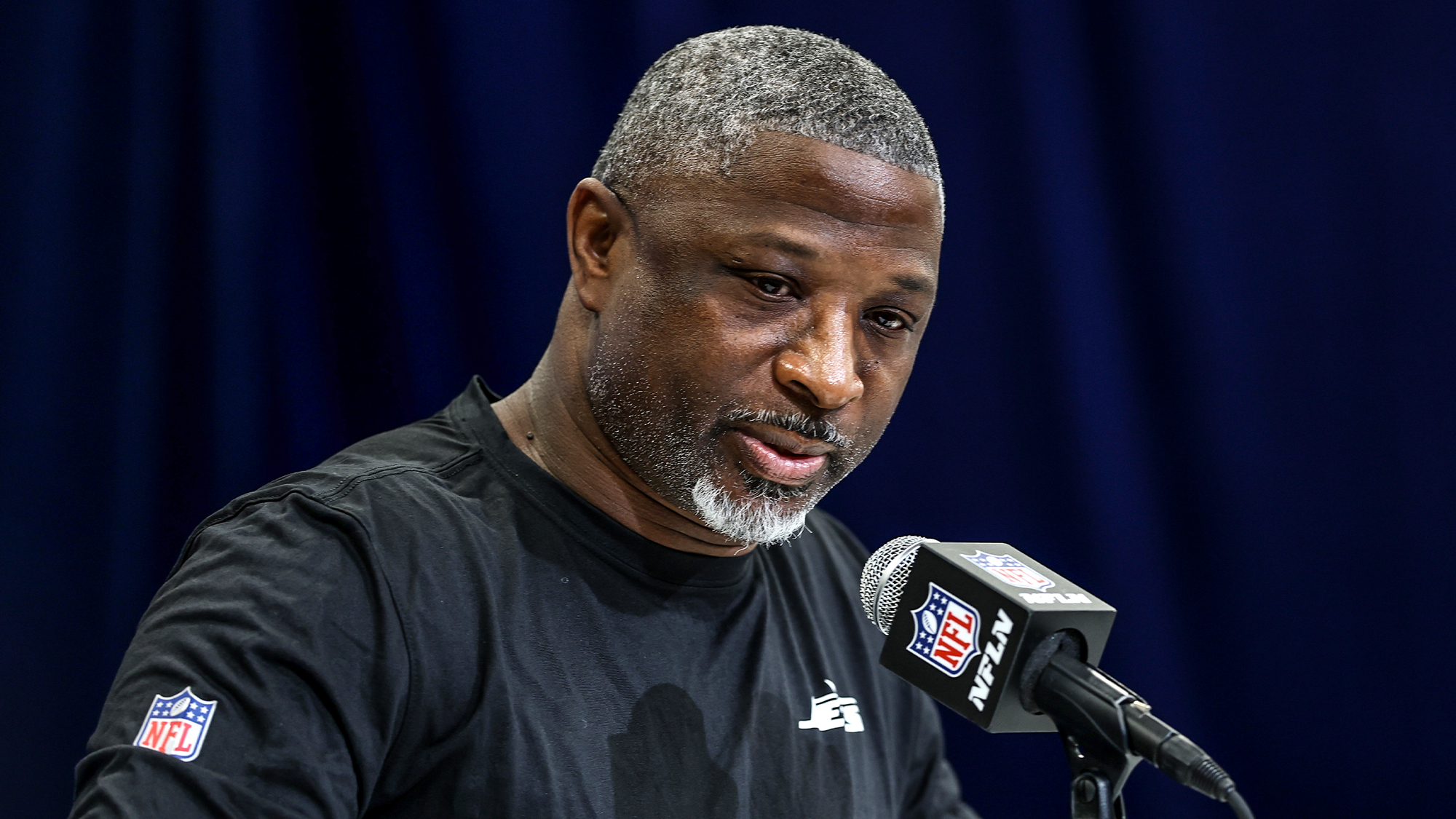 Glenn, Mougey provide little Aaron Rodgers info, aim to 'win now'