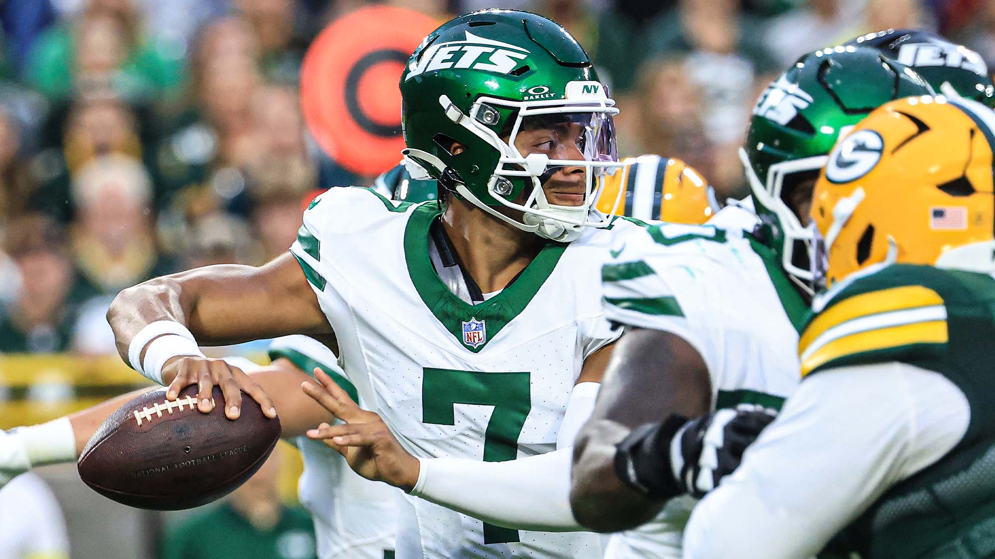 Justin Fields' performance draws brilliant quote from Aaron Glenn